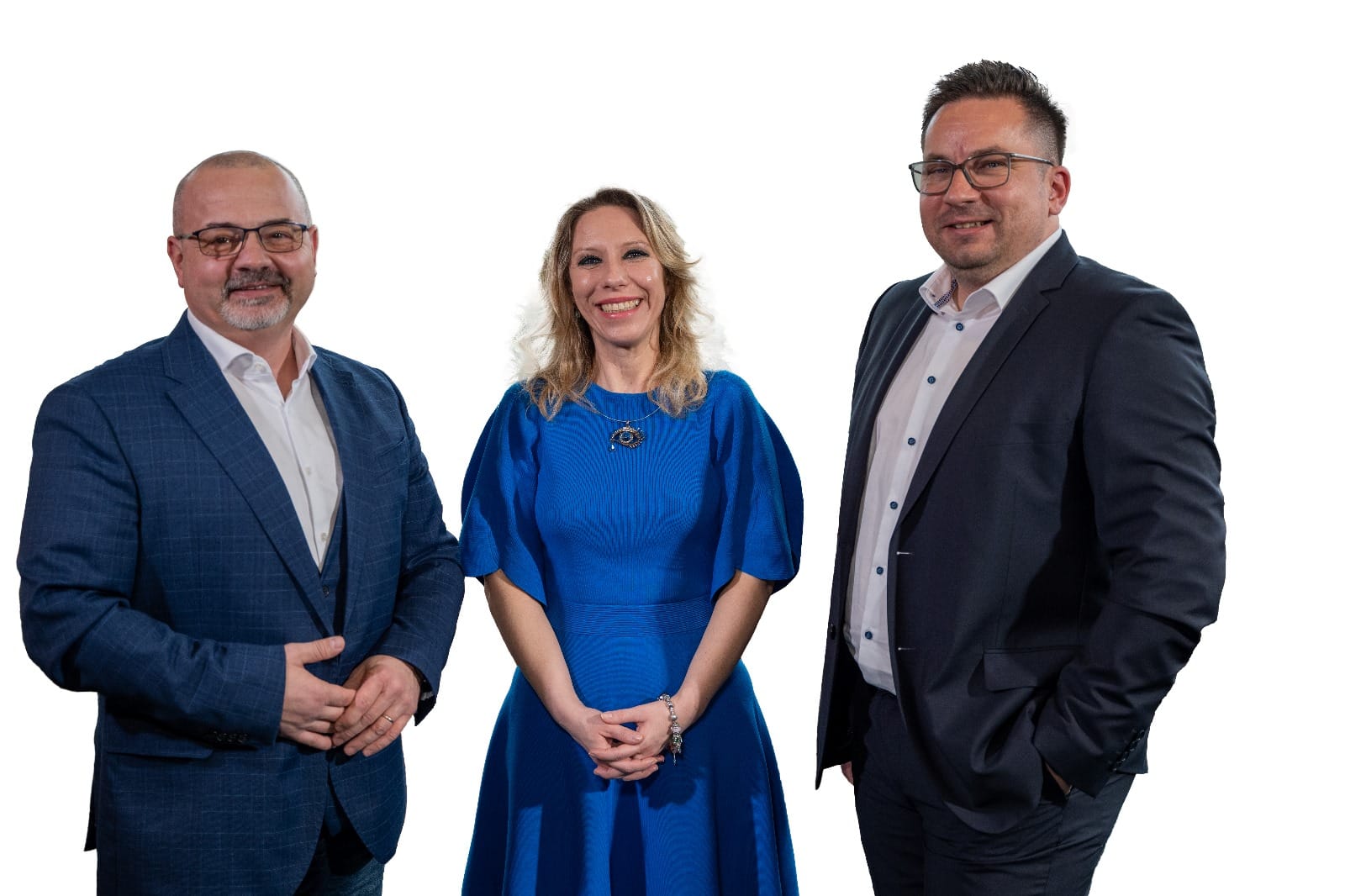 Cardurile asigură ecosistemul de plăți și împrumuturi dintre ...